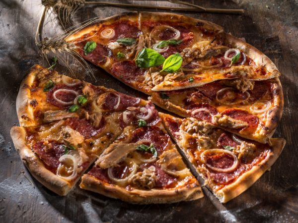 Pizza Classic Special (blat pufos) | Express Chef Delivery